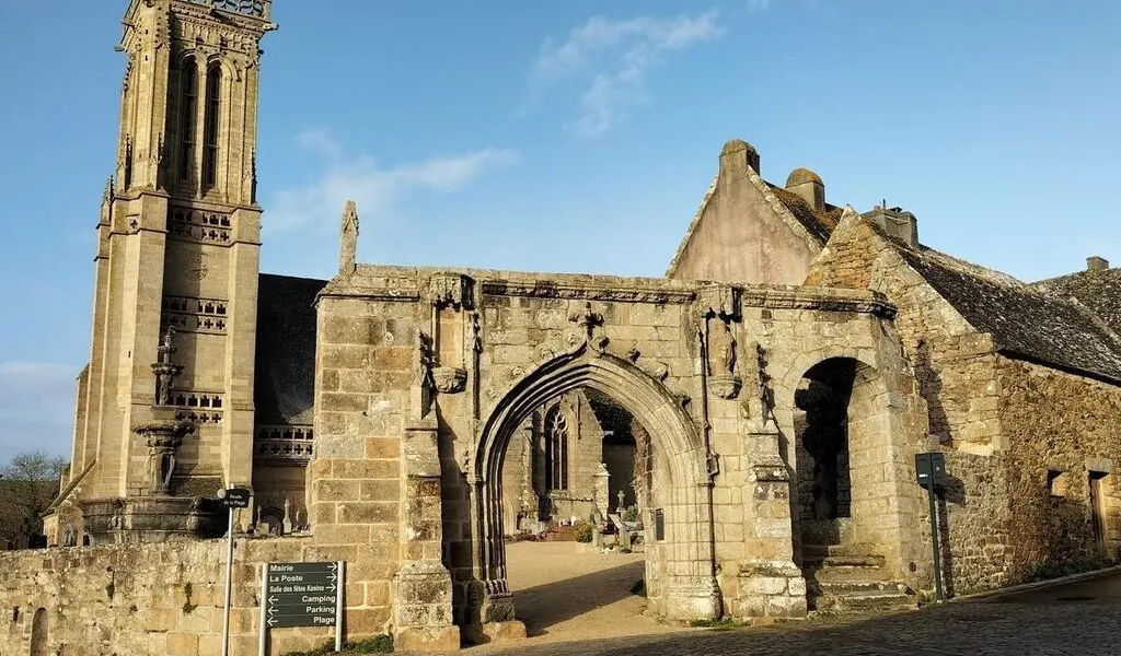 Saint-Jean-du-Doigt débat entre une inscription à l’Unesco et un ...