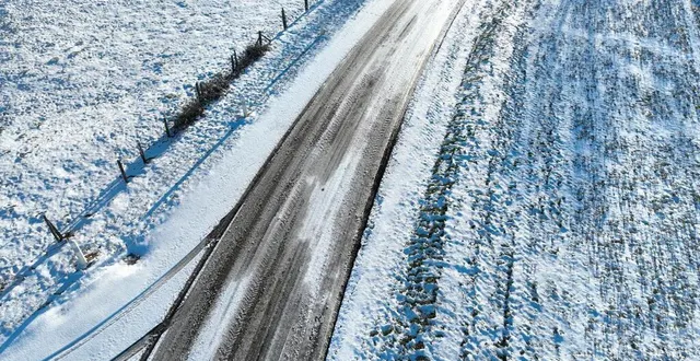 EN IMAGES. De la neige en abondance sur le quart sud-est de la France, jusqu’à 40 cm attendus ...