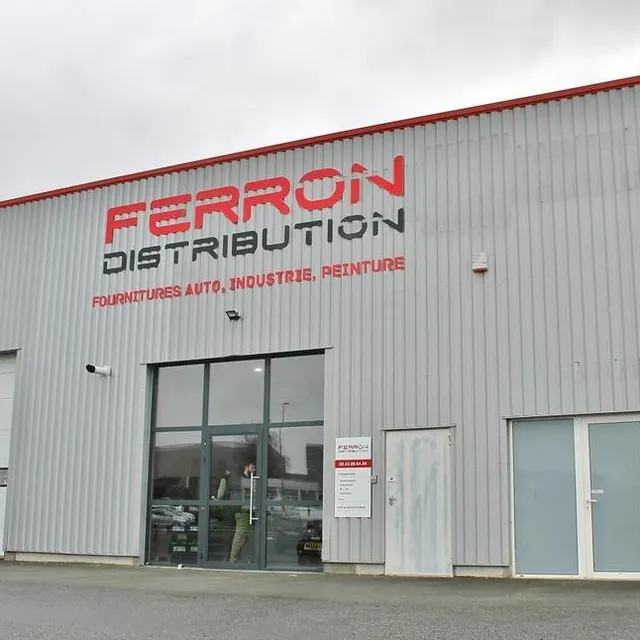 Pièces détachées automobile : le groupe Ferron ouvre son premier ...