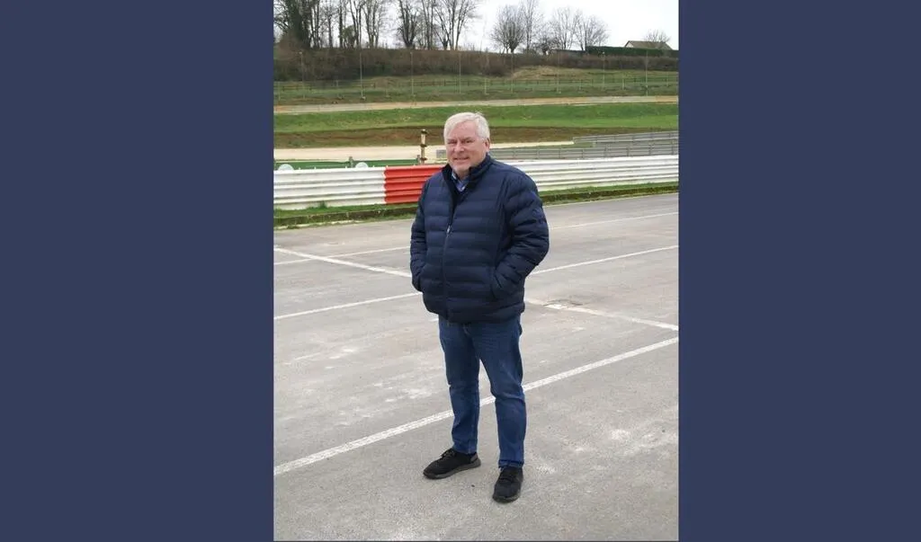 Un Britannique au volant du circuit de rallycross d’Essay : « Cela s ...