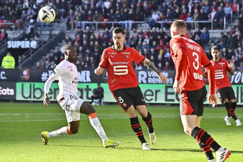 Stade Rennais. Terrier remplaçant, Blas titulaire : les compositions ...