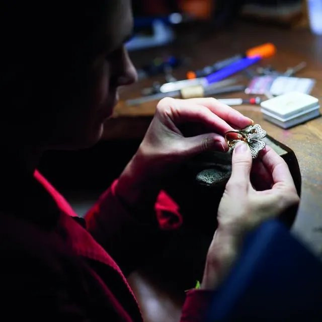 PORTRAIT. La joaillière Alix Dumas met de la poésie dans tout ce qui ...