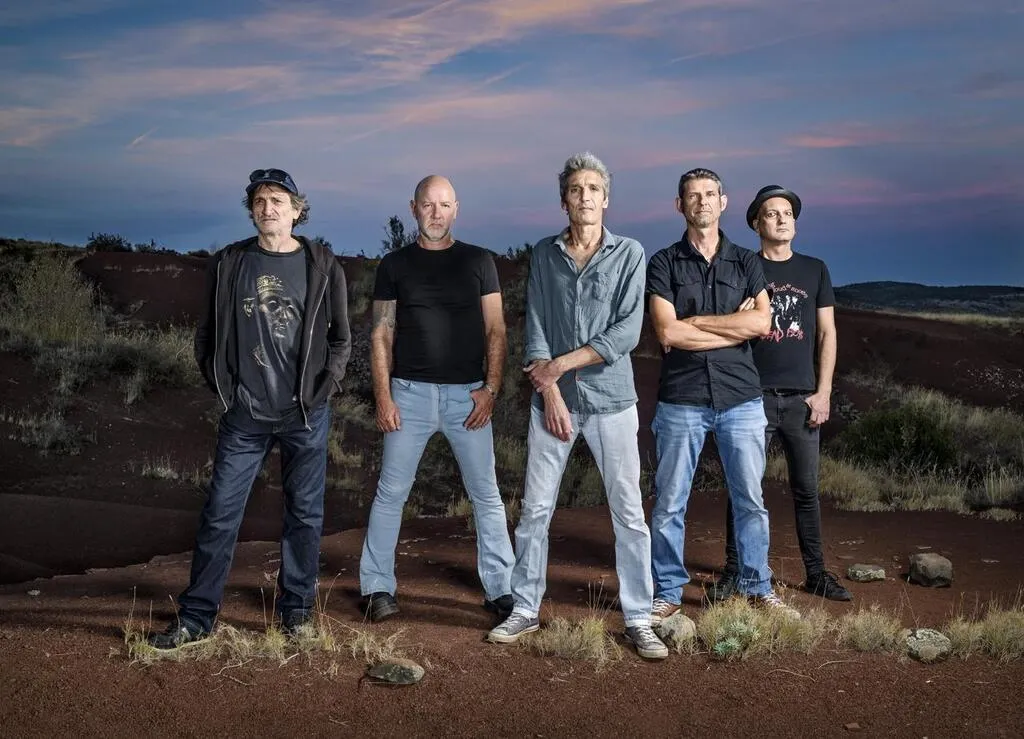 Le groupe Les Sheriff se la raconte dans un livre très punk - Saint-Lô ...