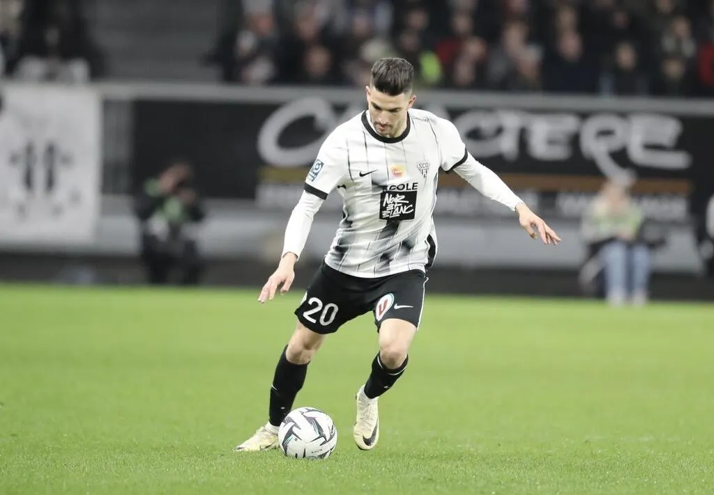 Ligue 2 - Angers Sco express. Zinedine Ferhat absent, mais pour la bonne cause . Sport - Brest ...