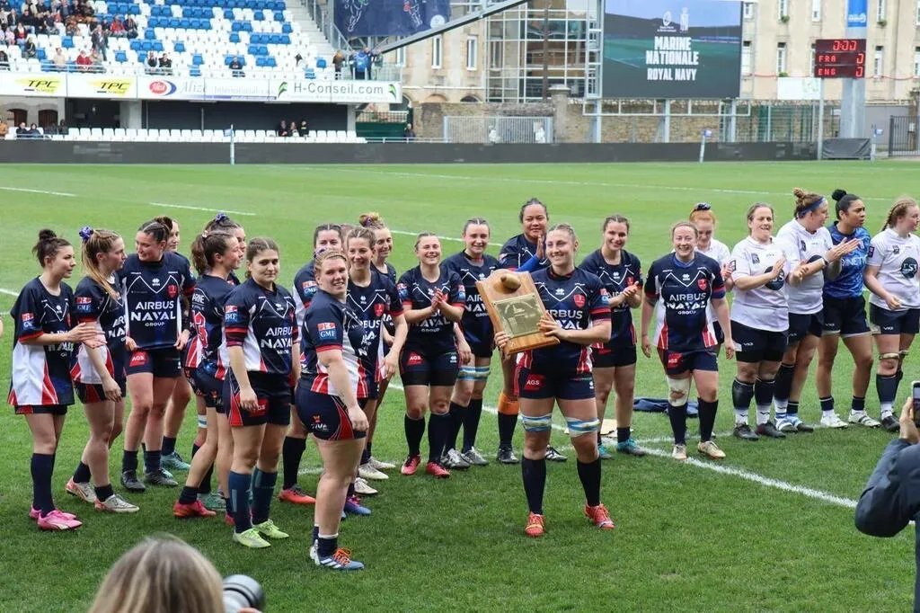 Rugby. Les équipes de la Marine nationale coulent doublement la Royal ...