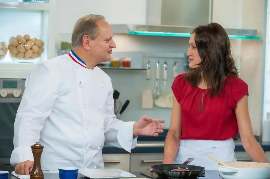 « J’ai vu les comptes se vider » : la fille de Joël Robuchon dénonce la ...