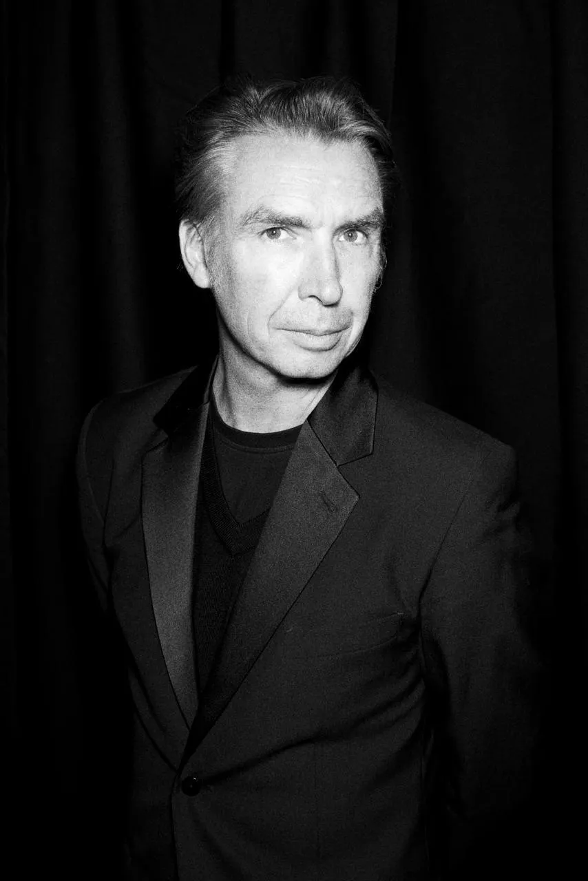 Frédéric Lo sur la scène des Roches Brunes à Dinard, jeudi 4 avril ...