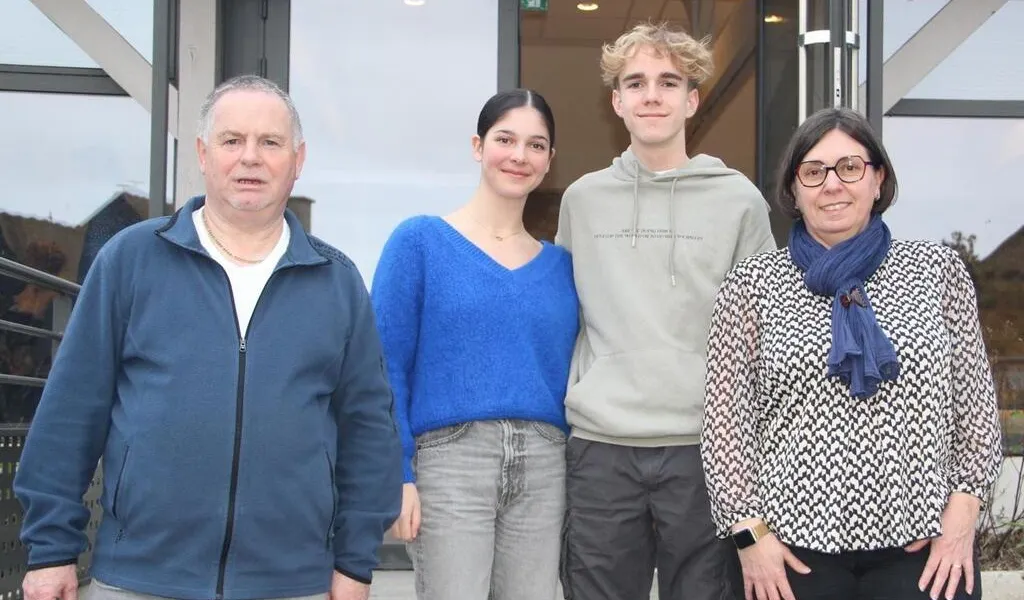 Laure Delots a été choisie comme 94e Rosière de Montreuil-le-Gast ...