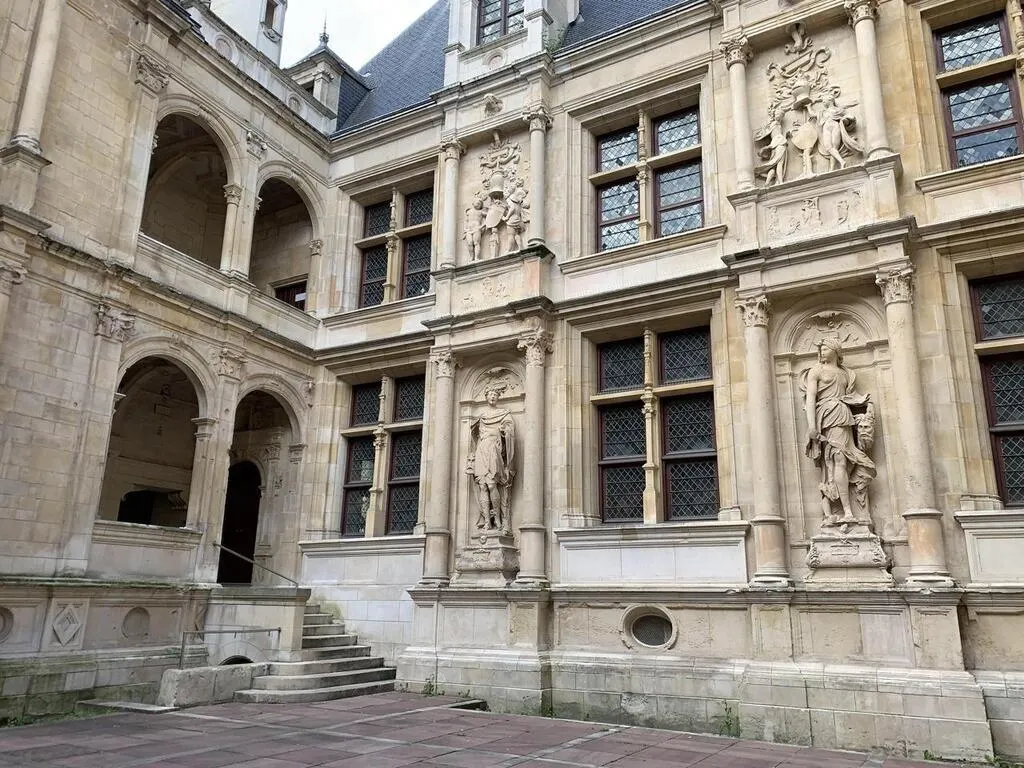 Découvrez la Renaissance à Caen en arpentant les rues grâce aux Nocturnes de l’histoire - Caen ...