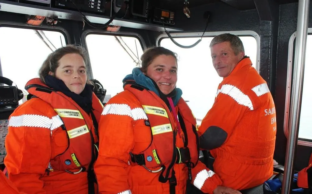 Ces femmes ont choisi d’être sauveteuses en mer : « Quand je les voyais ...