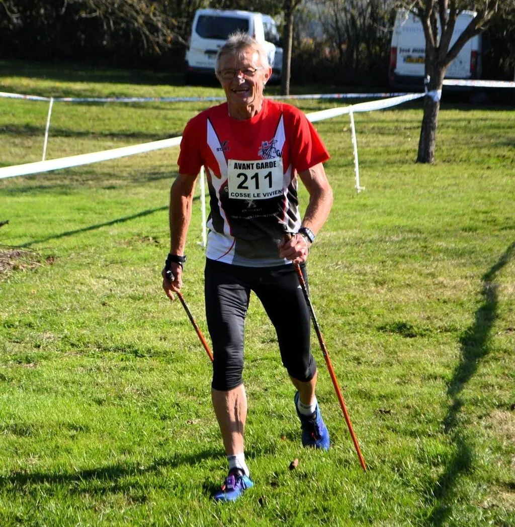 À Cossé-le-Vivien, rencontre avec Alain Bertron, un marcheur hors du ...
