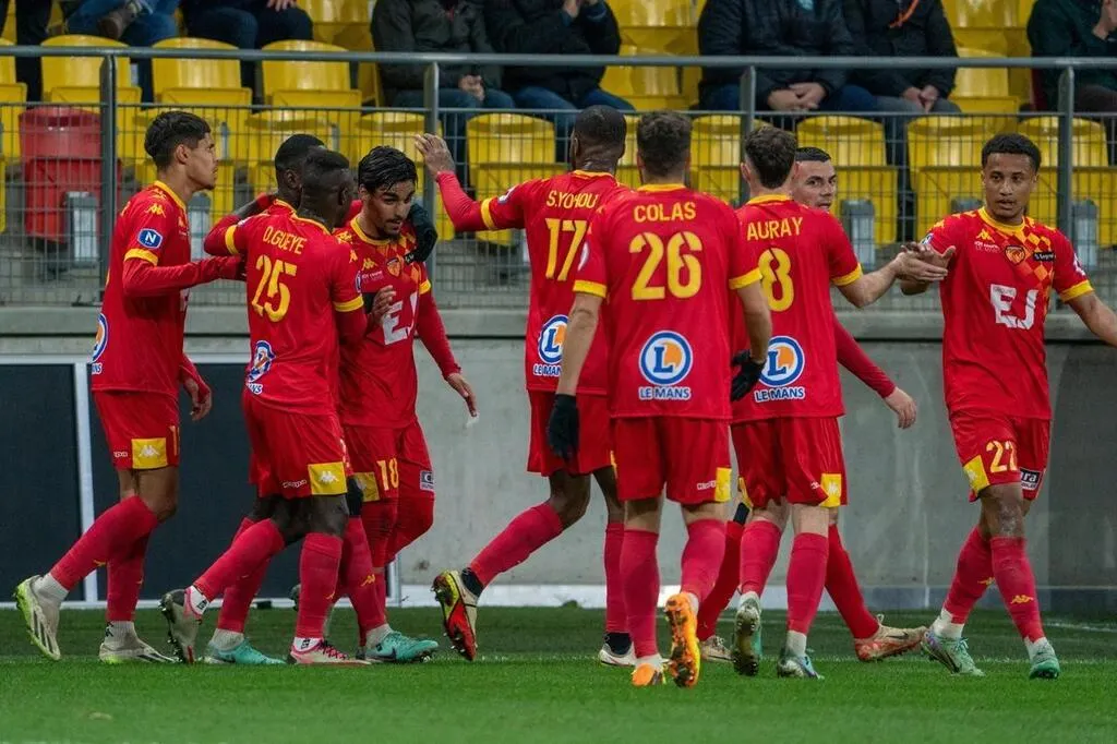 Football. Le Mans FC enchaîne en battant Épinal . Sport - Saint-Malo ...