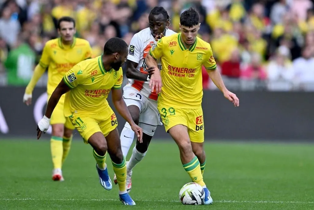 OGC Nice - FC Nantes. On connaît le premier groupe d’Antoine Kombouaré ...