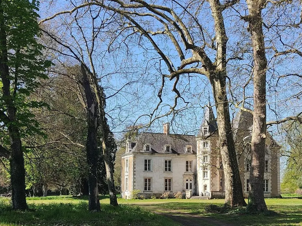 Randonner en Sarthe : à la découverte de Bazouges-Cré-sur-Loir . Sport - Le Mans.maville.com