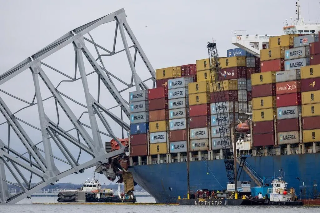 Pont de Baltimore. « Ces monstres de la mer seront des causes de ...