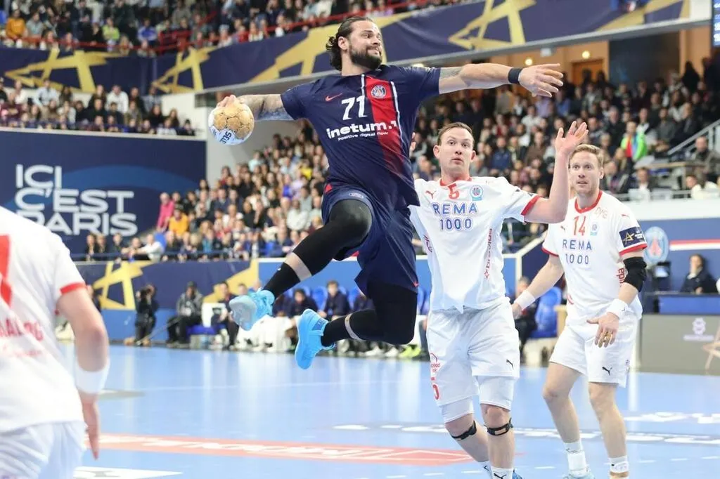 Handball. Elohim Prandi, les pieds sur terre, la tête en pleine lumière ...