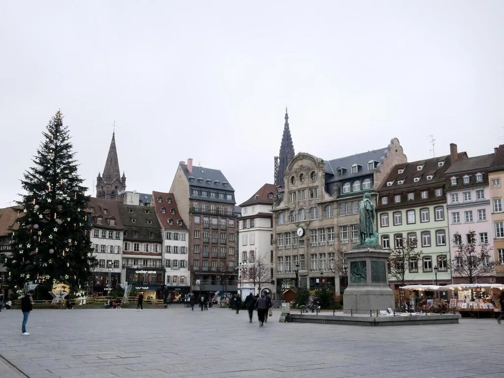 Un homme armé d’une carabine interpellé dans le centre-ville de ...