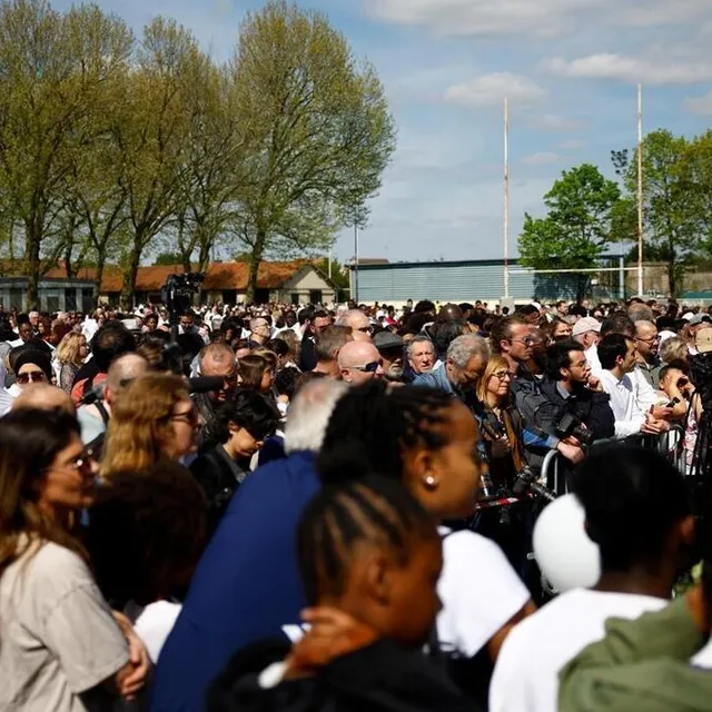 EN IMAGES. Une marche blanche rend hommage à Shemseddine, l’adolescent ...