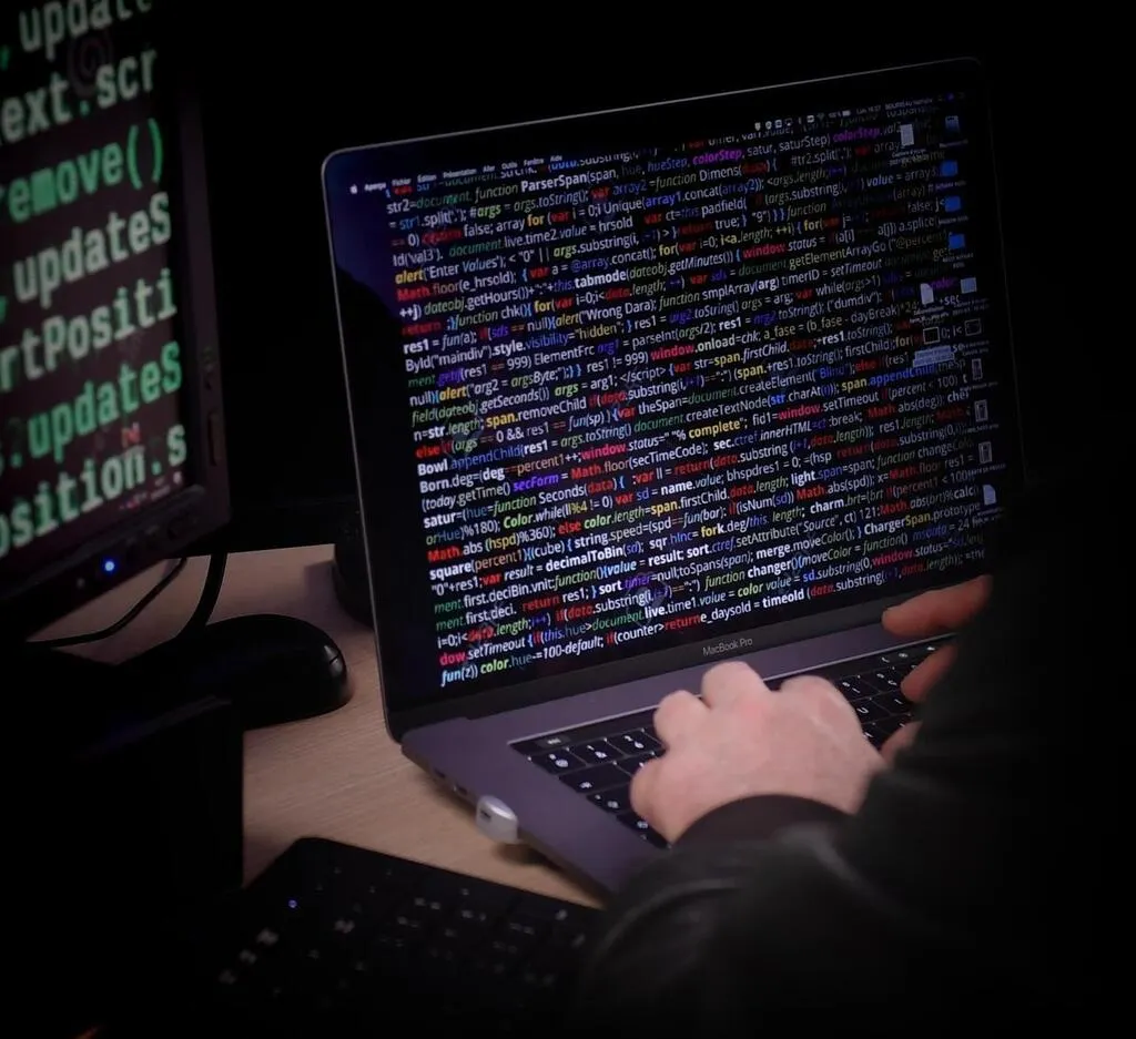 Cyberattaque : Saint-Nazaire met en garde les habitants en cas de vol ...