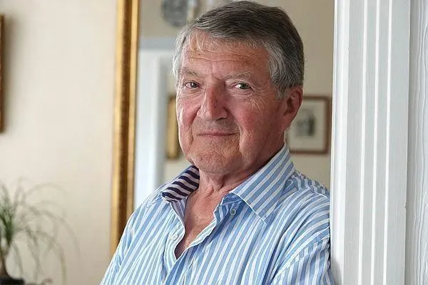 LIVRE. Joël Raguénès brosse le courage d’un sauveteur en mer avec ...