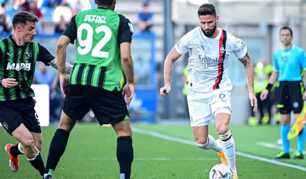 Serie A. L’AC Milan arrache le nul sur la pelouse de Sassuolo, Naples cale contre Frosinone ...