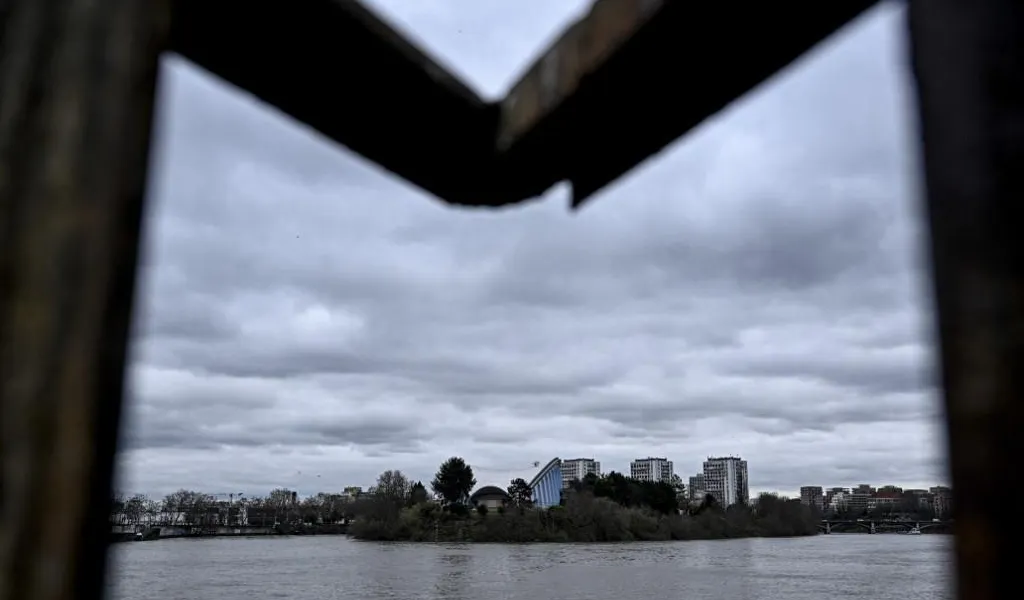 JO 2024. Yaourt, désinfectant… Le triathlon britannique se prépare à ...