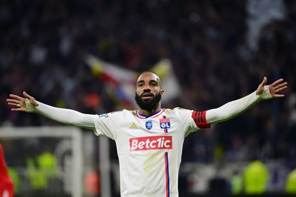 OL. Une prolongation ou un départ ? L’avenir d’Alexandre Lacazette de ...