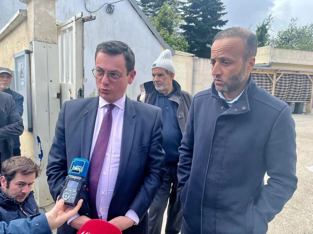 Tags islamophobes sur la mosquée de Cherbourg : la solution des caméras ...