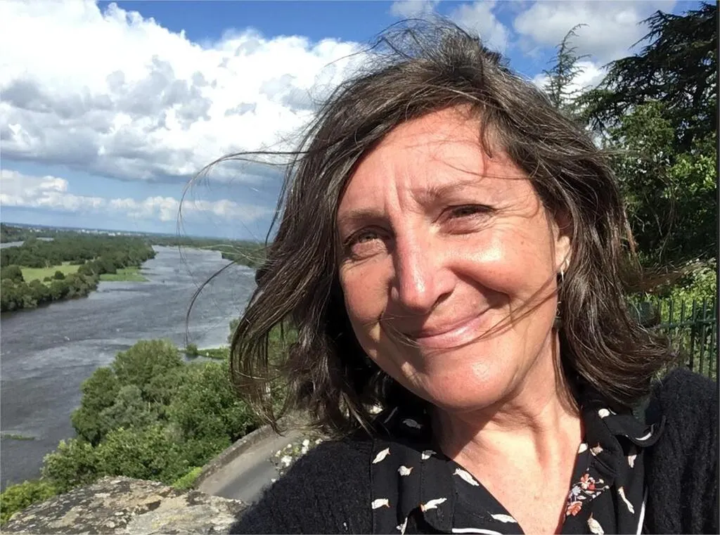 Une résidence artistique en région polaire : Aurélia touche son rêve du ...