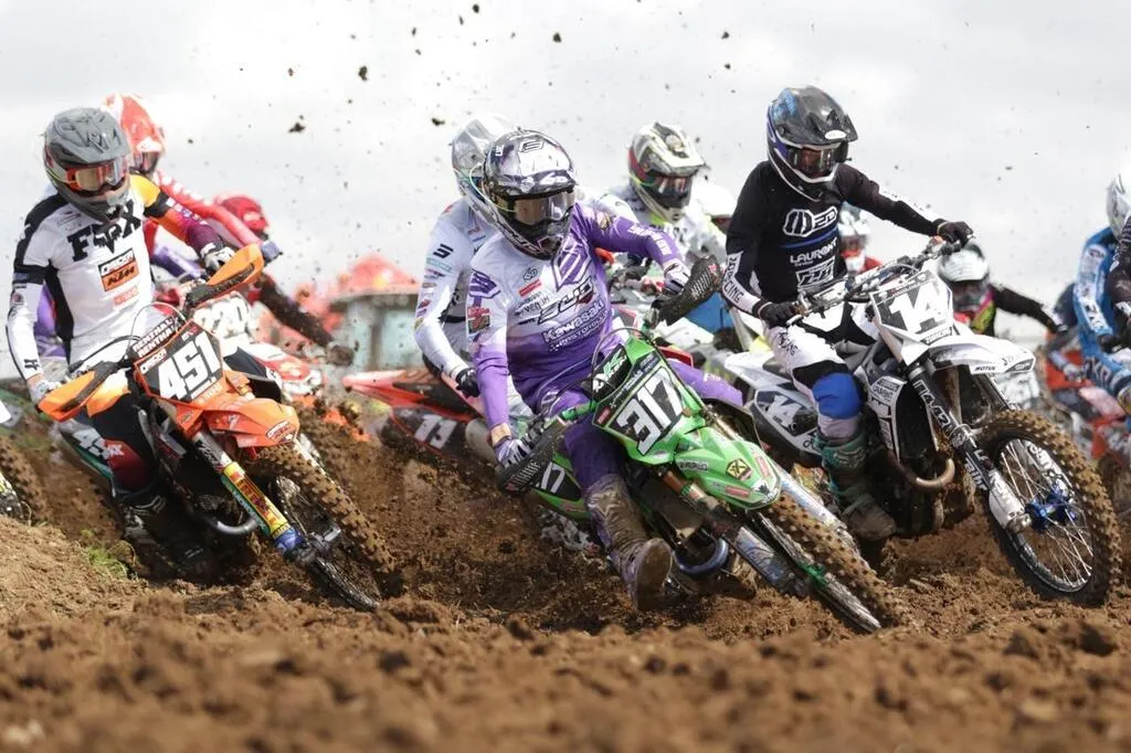 Motocross. 24 MX Tour à Romagné : Mathis Valin a pris les commandes du ...