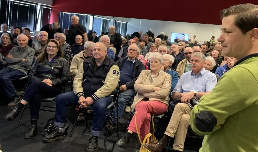 Plougonvelin. La Libération relatée par Gildas Priol a séduit - Quimper ...