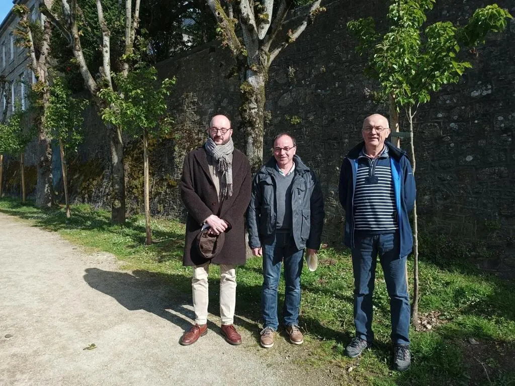 Conseils, visites, plantations… La Foire aux plantes d’Avranches, est ...