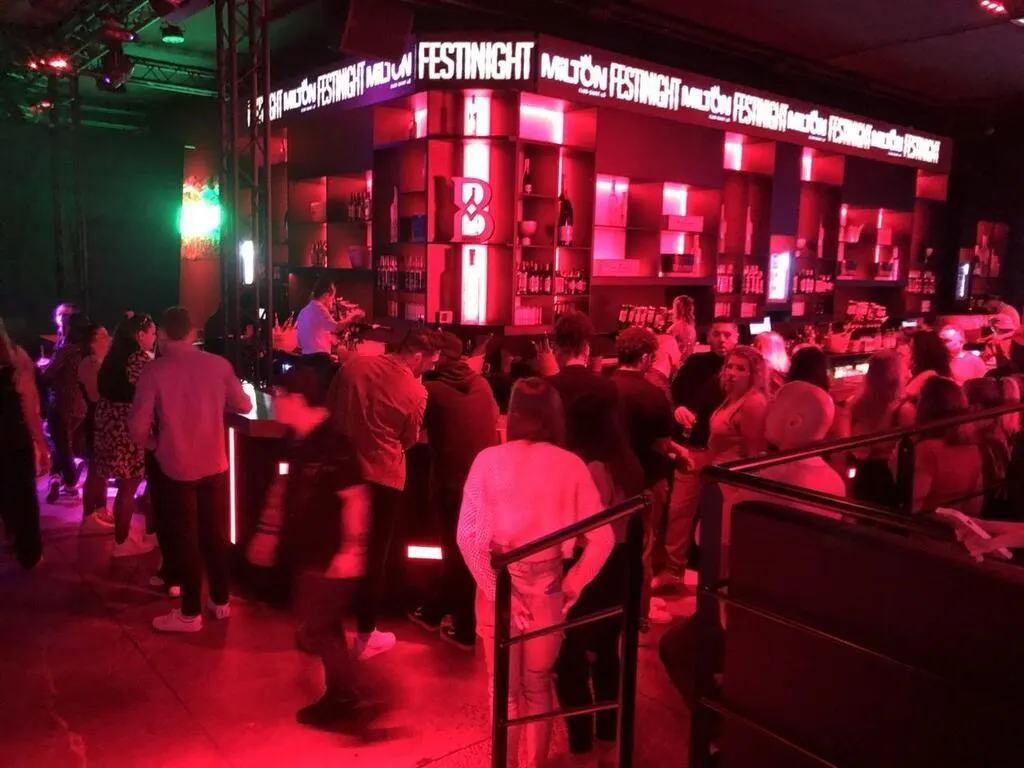 À Saint-Lô, le Milton accueille le monde de la nuit lors d’une soirée ...