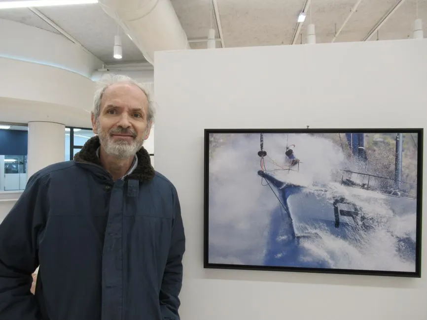 À Rezé, il partage sa passion de la mer au travers de ses photos ...