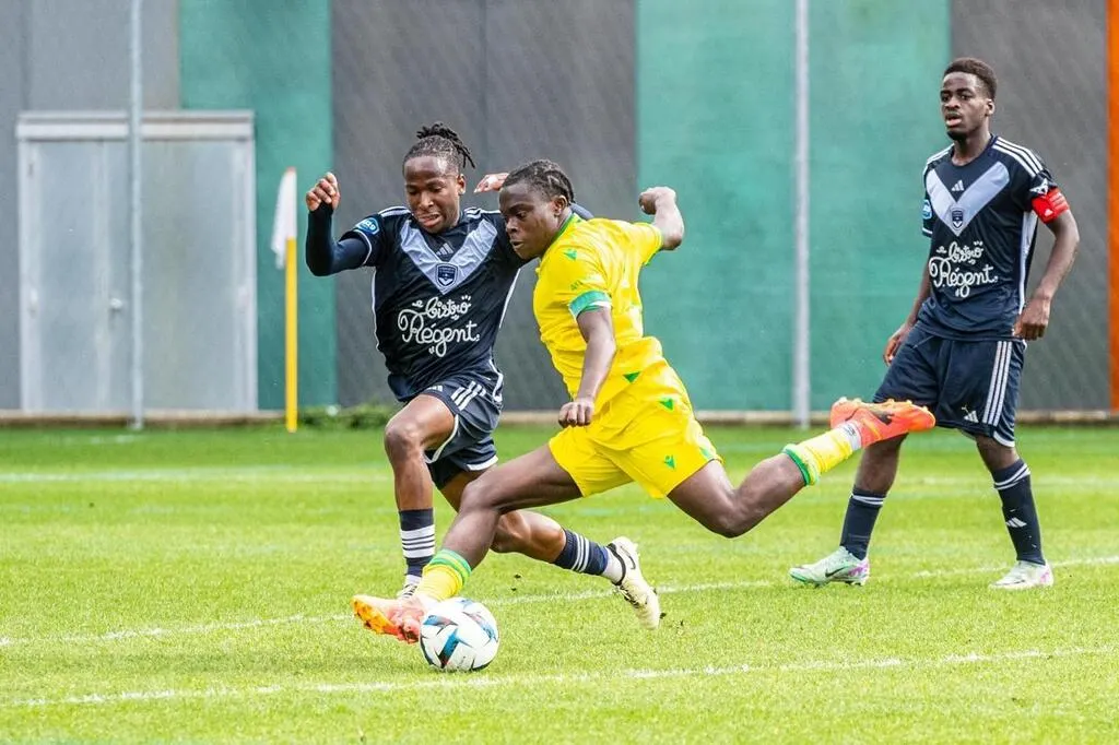 FC Nantes. Les Canaris s’imposent avec la manière contre Bordeaux ...