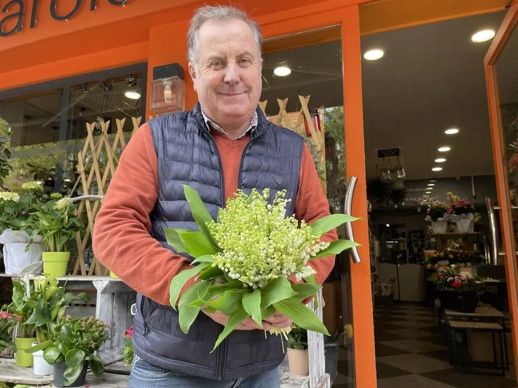 À l’approche du 1er Mai, ce fleuriste redoute le vol de son muguet ...