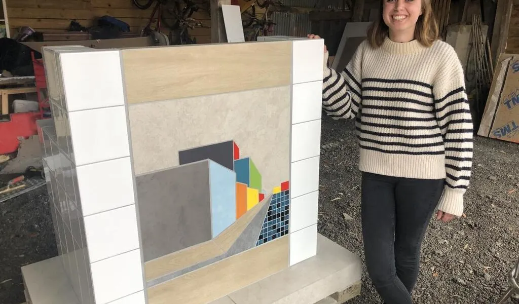 «Je voulais devenir coiffeuse» : Julie parmi les Meilleurs apprentis de ...