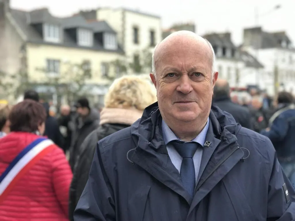 Pêche, éolienne et érosion : quelle vision de la mer défend la région ...