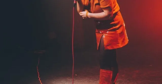 Ses spectacles sont complets : Swann Périssé, l’humoriste qui nous ...