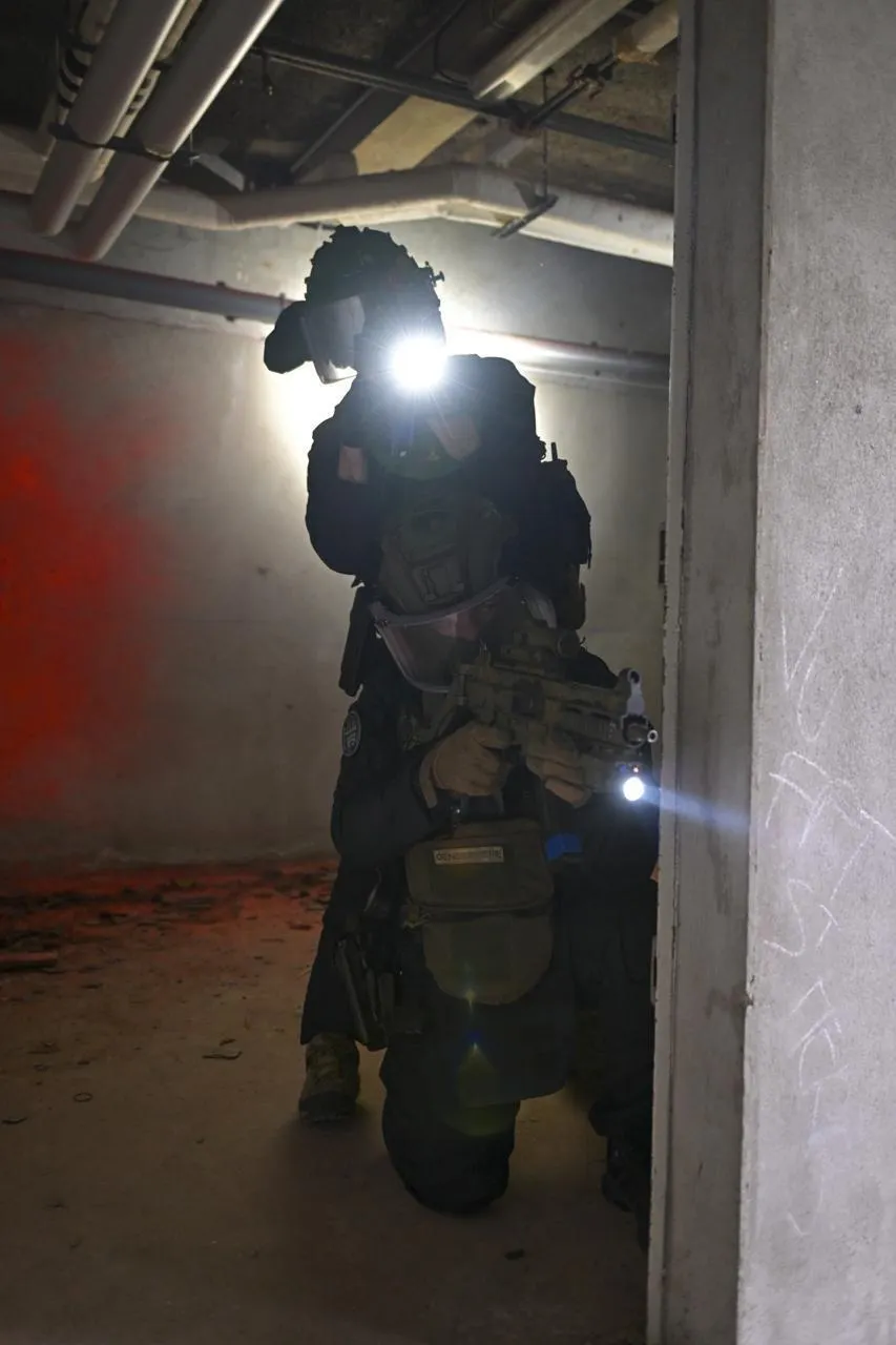 EN IMAGES. À Nantes, au cœur de l’antenne régionale du GIGN - Saint ...