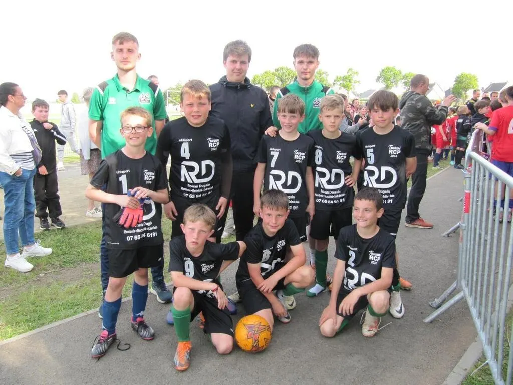 700 jeunes footballeurs au tournoi du 8 mai à Ploumagoar . Sport - Saint-Brieuc.maville.com