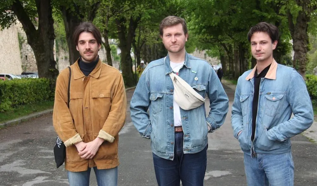 Entre rock et amitié, le groupe Kalac, basé à Dinan, sort son premier ...