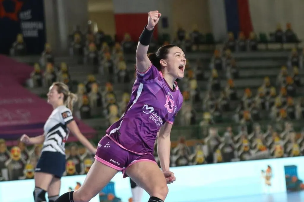 Loire Atlantique - Handball – European League. Blandine Dancette ...