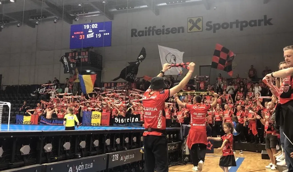 Handball. Final Four European League : Dans une ambiance folle, Gloria ...