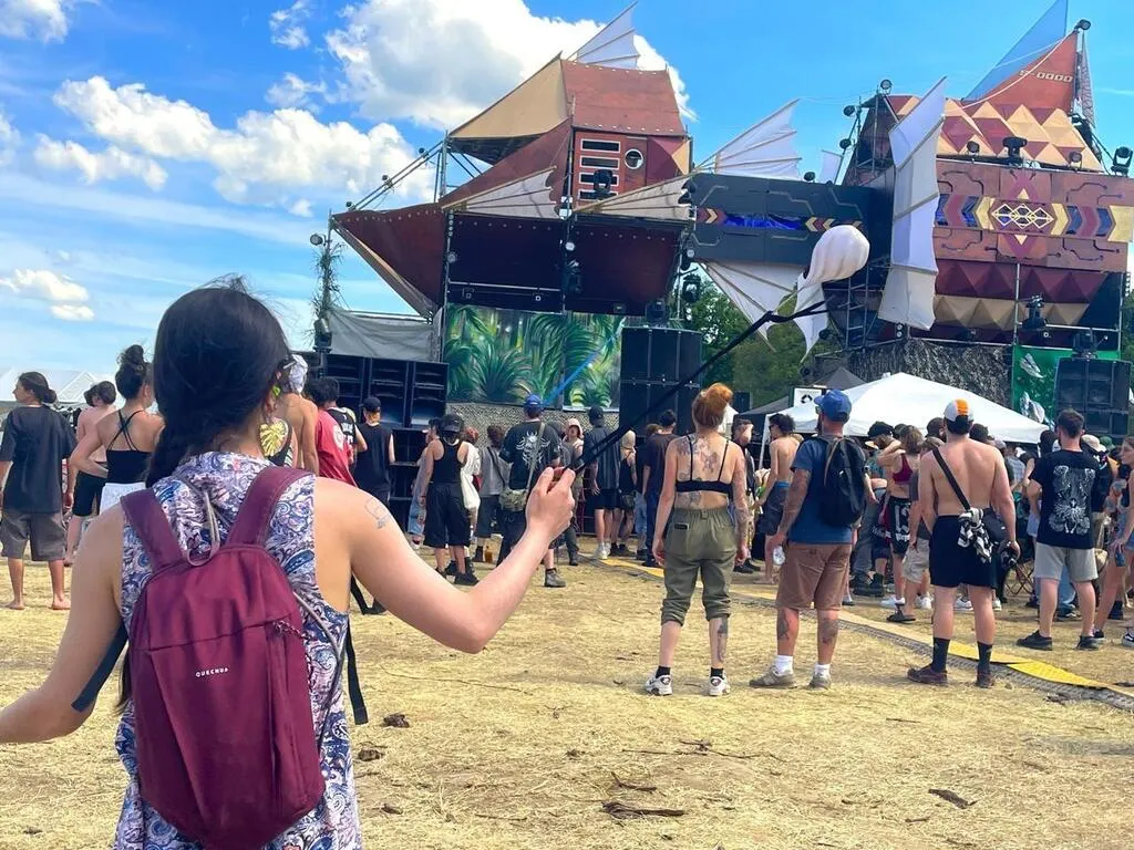 Rave party de Parnay, en Maine-et-Loire : un décès et des questions ...