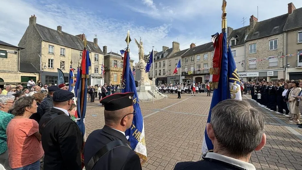 À Carentan, le passage de la flamme de la Liberté a marqué le début des commémorations du 80e ...