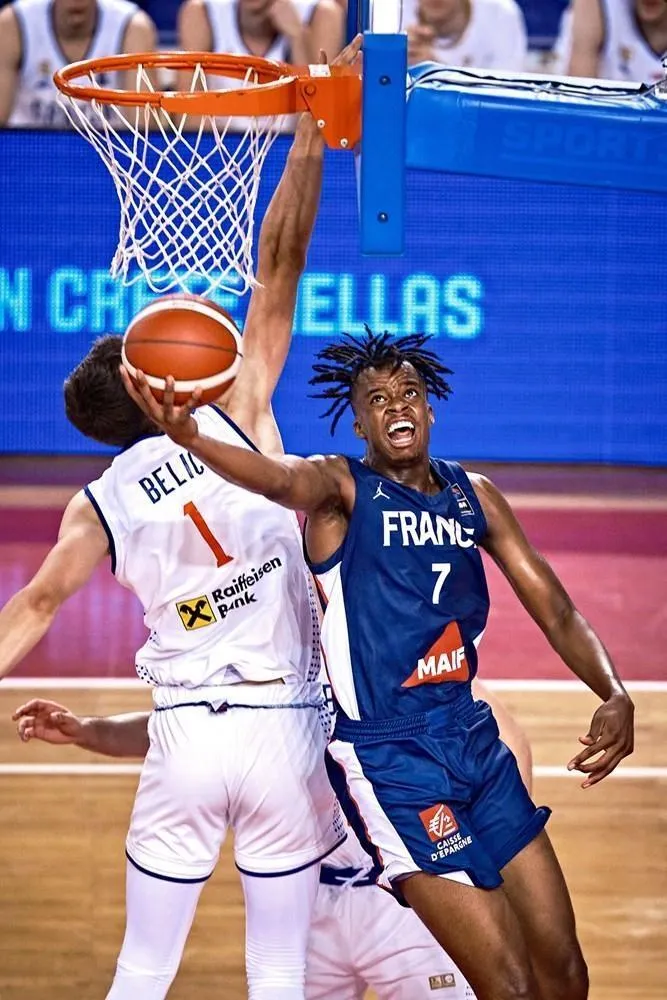 Basket. NBA : le Manceau Adama Bal retire son nom de la draft 2024 et ...