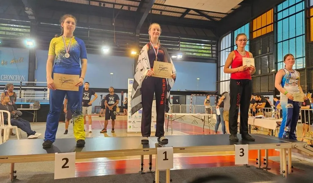 Une jeune boxeuse de Saint-Thuriau devient championne de France de ...