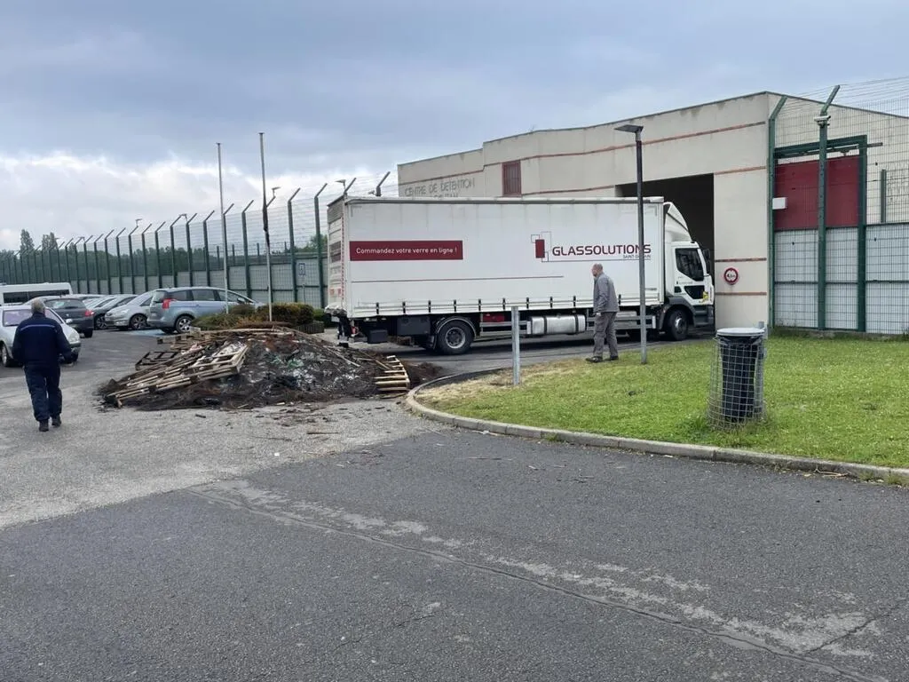 Après six jours de blocage, la situation revient à la normale à la ...