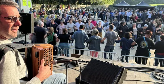 Le Haut-Corlay. Plus de 2 500 personnes au fest-noz de Coat Favan ...